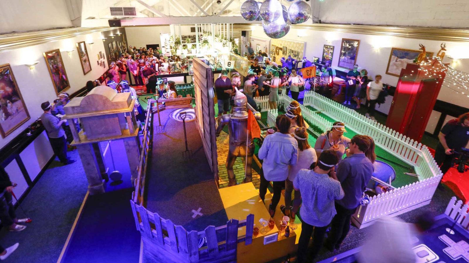 We’ve found a dog lover's ultimate place to work 🐶 Off The Leash